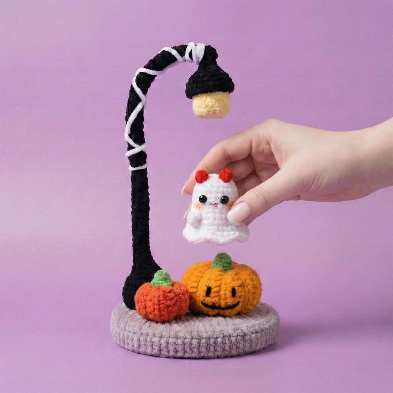 Halloween Crochet Lamp Pattern, Ghost Pumpkin Amigurumi Night Light ...