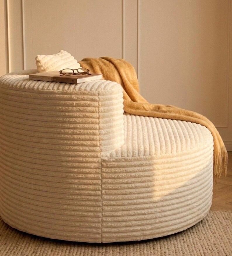 Cream Circular Armchair | 23.2