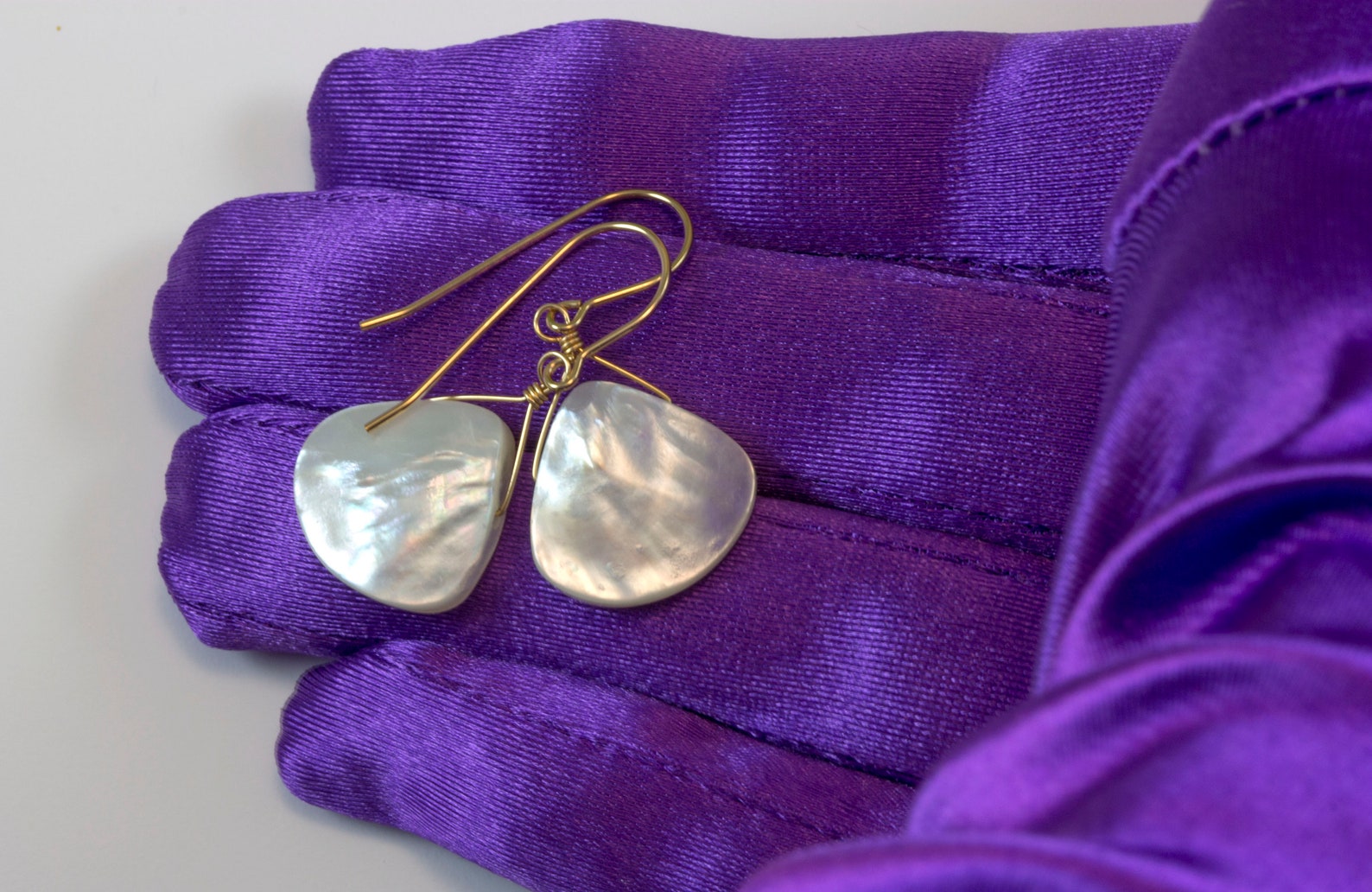 Mother Of Pearl Earrings White Shell Heart Shape Teardrop Etsy