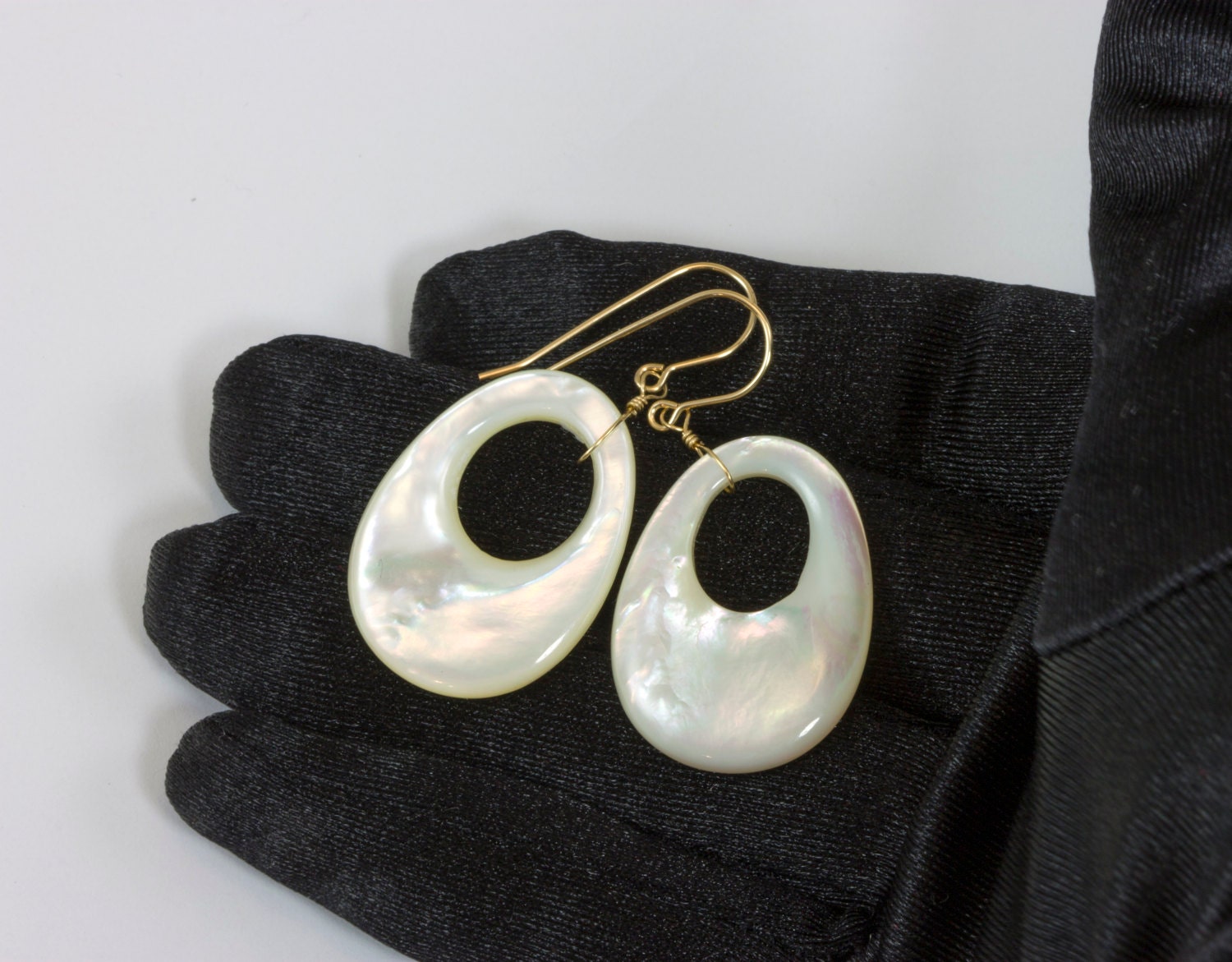 Mother of Pearl Earrings White Shell Oval Shaped Circle | Etsy