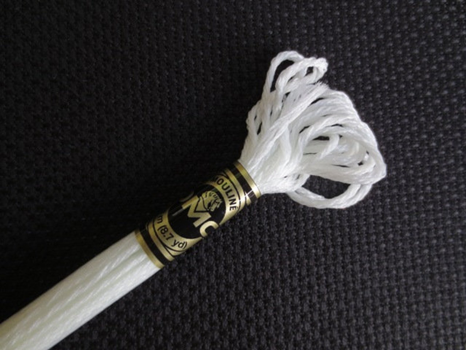 DMC Glow in the Dark E940 6 Strand Floss - Etsy