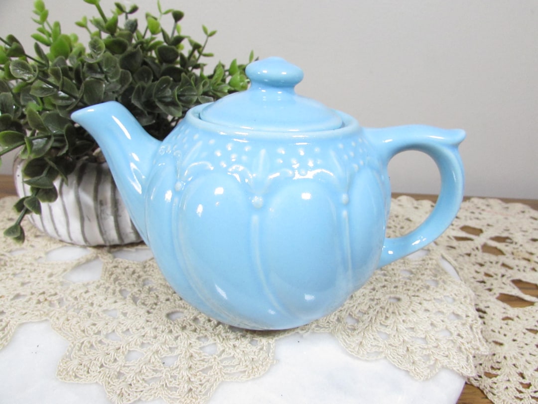 Vintage Light Blue Single Serve Teapot | Fleur De Lis Ribbed Design | 3 ...