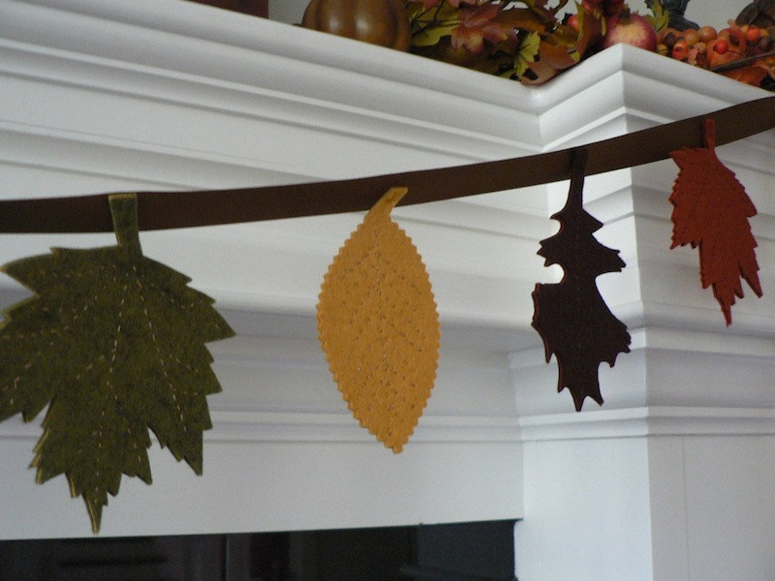 FALL LEAVES PATTERN Pdf Wool Felt Garland Digital - Etsy
