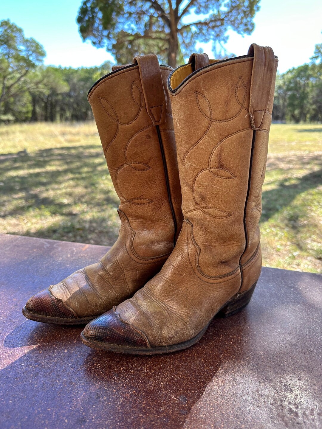 Beater Vintage Leather Cowboy, Cowgirl Boots- 5.5 - Etsy