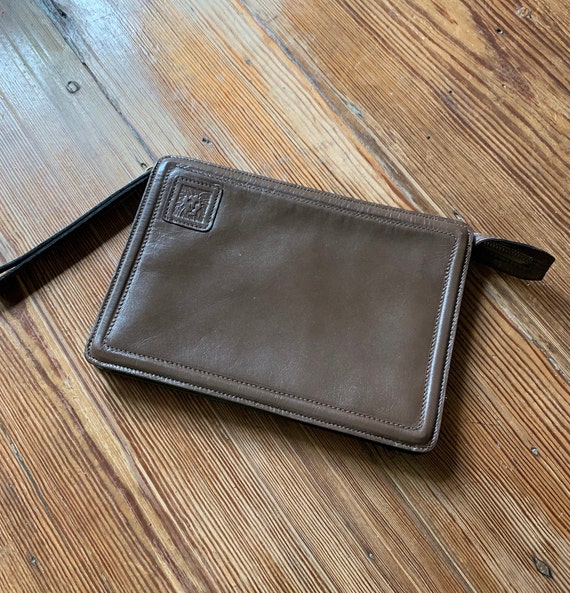 Vintage Anne Klein 80s chocolate brown leather clutch… - Gem