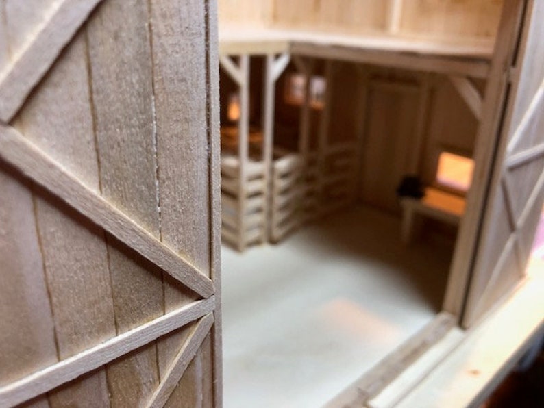 Handmade Amish-style Wooden Barn - Etsy