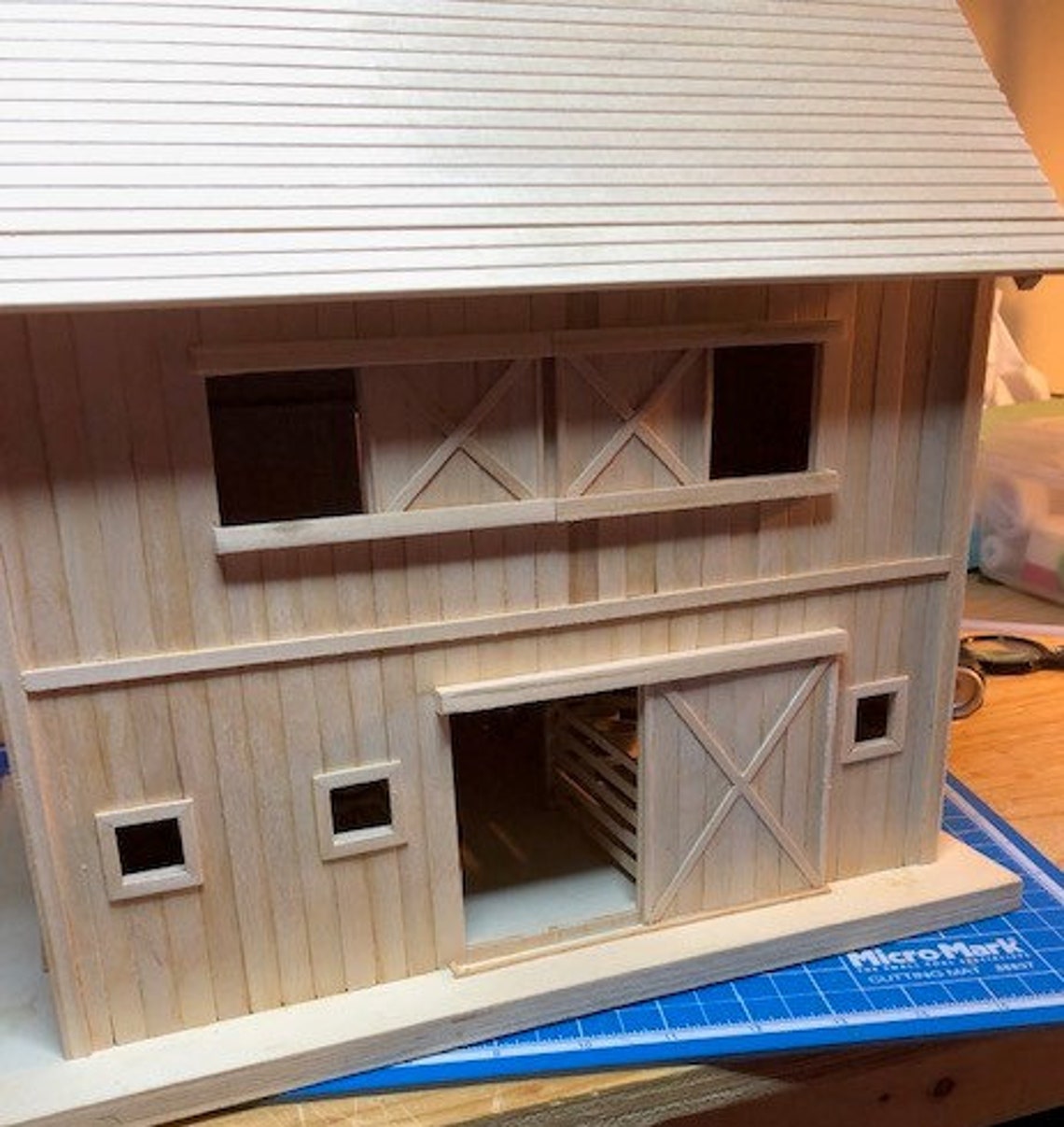 Handmade Amish-style Wooden Barn - Etsy UK