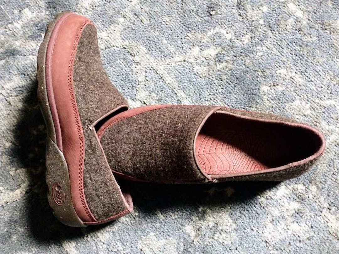 CHACO Leather / Wool Shoes - Slip on Comfort Clogs - Ladies Size 6 - Etsy