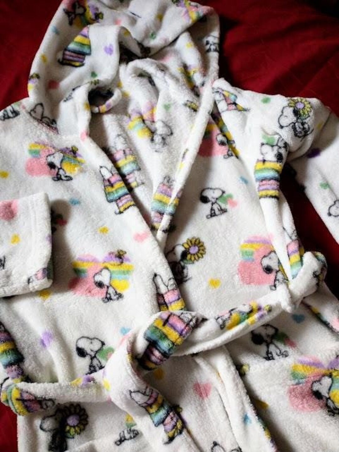 PEANUTS Plush Wrap Robe Features Snoopy Hearts and Rsinbows Hooded Knee ...