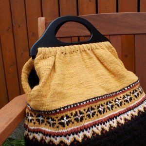 Knitted Bag With Lining/ Wooden Handles/ Hand Knit Bag/ - Etsy