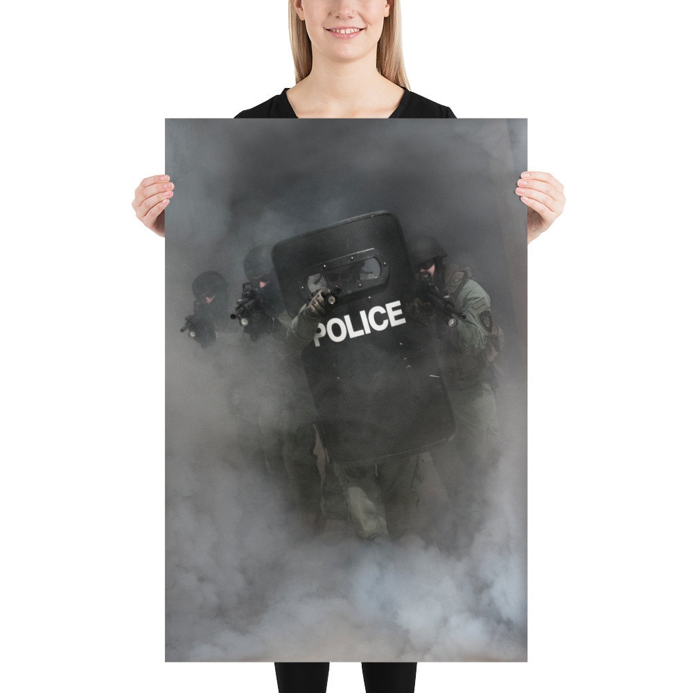 SWAT Smoke Tactical Team Police Officer Law Enforcement Sheriff Deputy ...