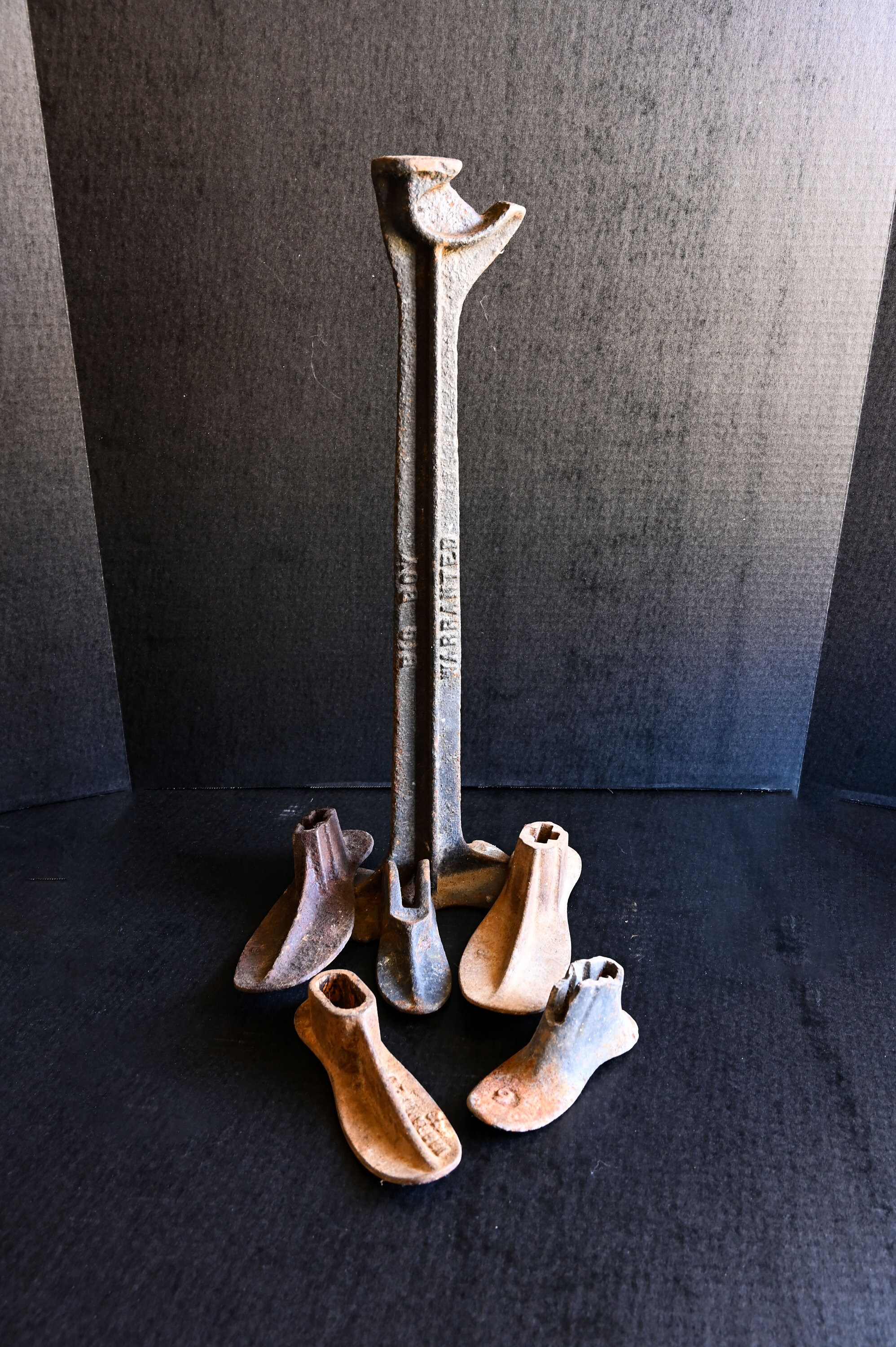Antique Cobbler Anvil With 5 Child Shoe Lasts Big Boy - Etsy