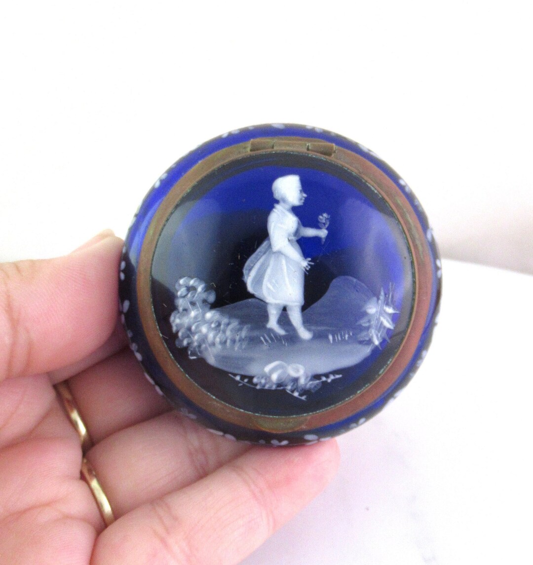 Vintage Antique Victorian Mary Gregory Cobalt Blue Glass Pill Box ...