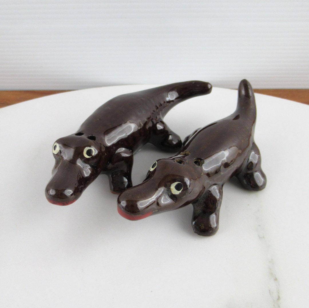 Vintage Kitsch Crocodile / Alligator Salt and Pepper Shakers Set, Cute ...