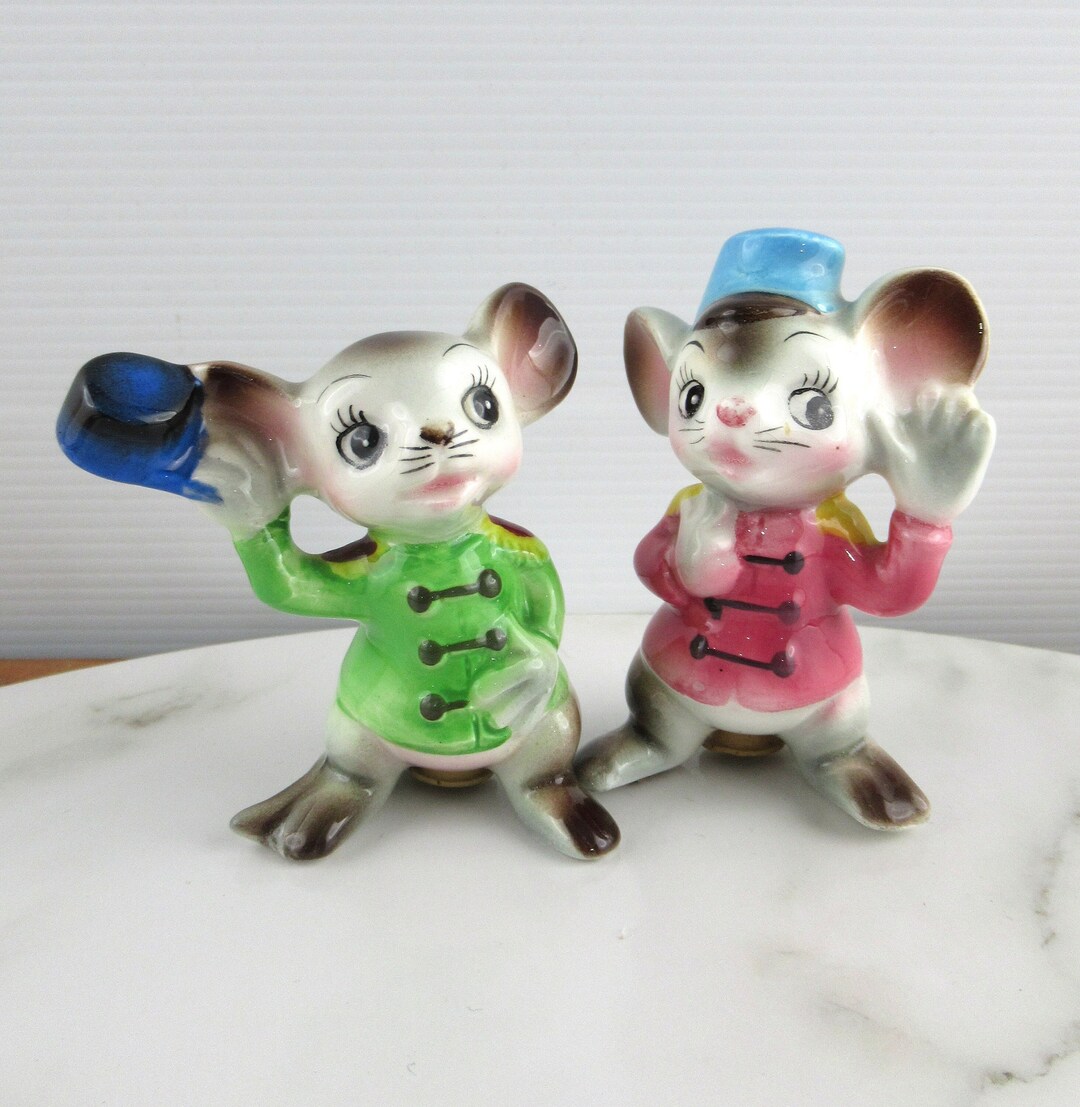 Cute Pair of Vintage Circus Ringleader Mice Salt & Pepper Shakers Set ...