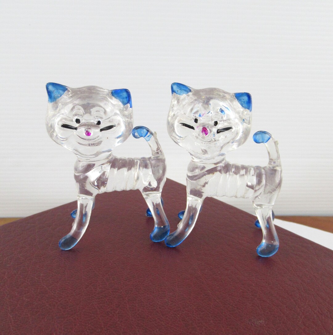 Fun Pair of Vintage Clear Acrylic Lucite Crystal Pet Kitty Cat ...