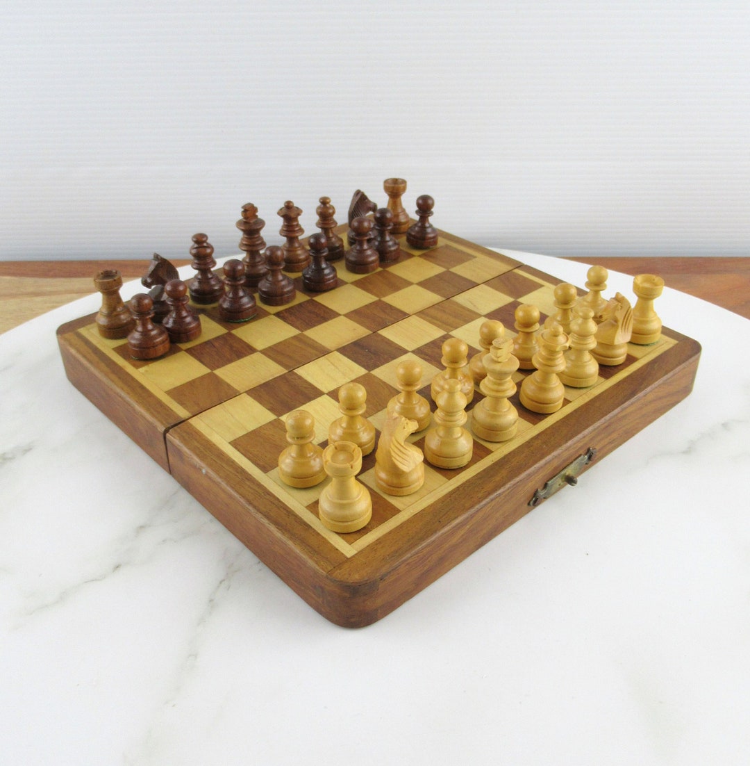 Vintage Wooden Travel Chess, Miniature Magnetic Chess Set, Travel Game ...