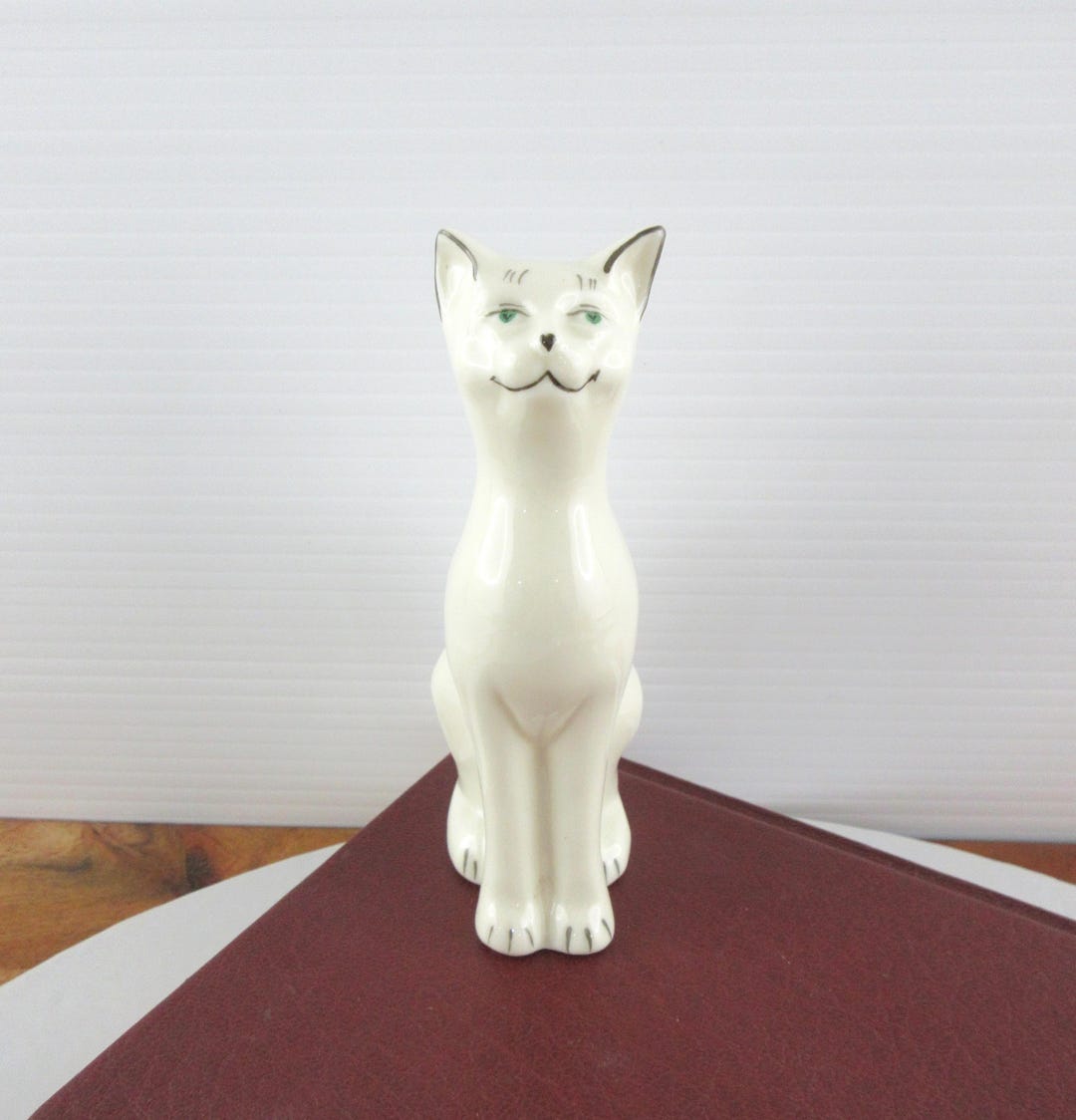 Vintage Belleek Ireland Smiling Cat Figurine, Kitten Cat Lover Decor ...