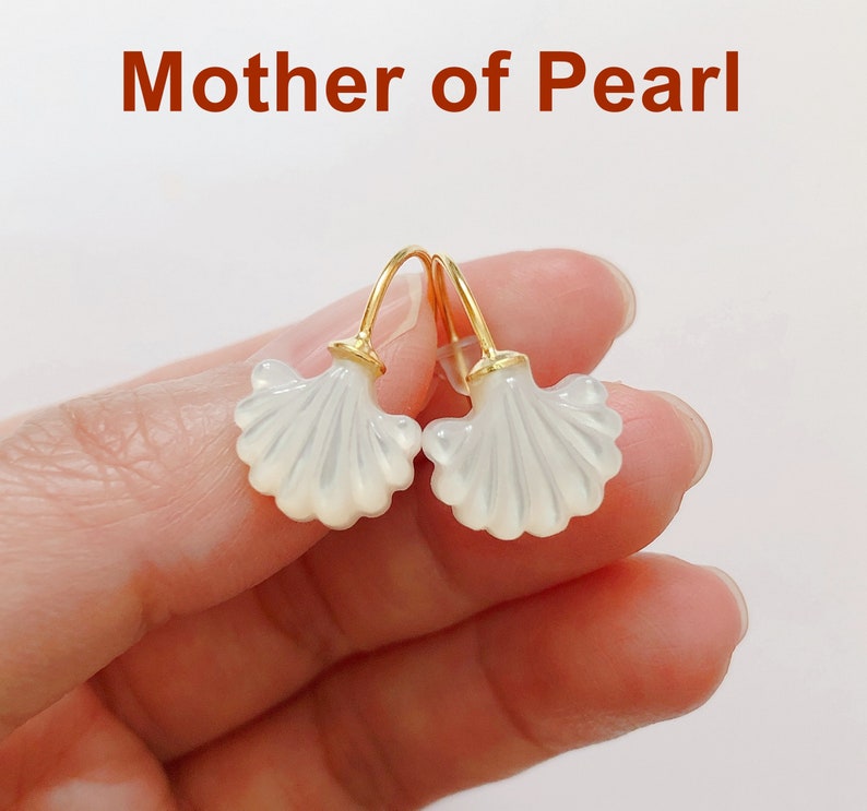 Queen Conch , White Mother of Pearl , Spiny Oyster Carved Clam Shell ...