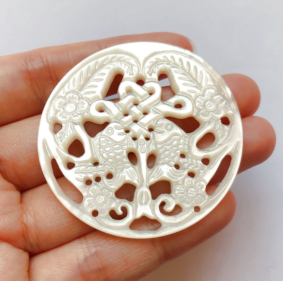 White Mother of Pearl Shell 45 Mm Carved Double Fish Infinity Knot ...