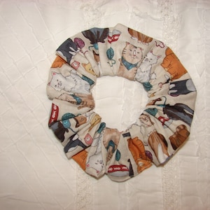 Colorful Cats Felines Yarn Mice Toys Fabric Hair Scrunchie, Womens ...