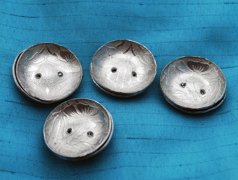 Handmade Aluminum Flower Buttons Floral William Morris - Etsy