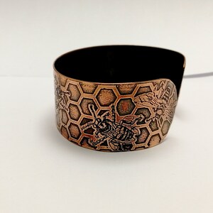 Copper Bee on Honeycomb Cuff. Solid Copper Cuff - Etsy