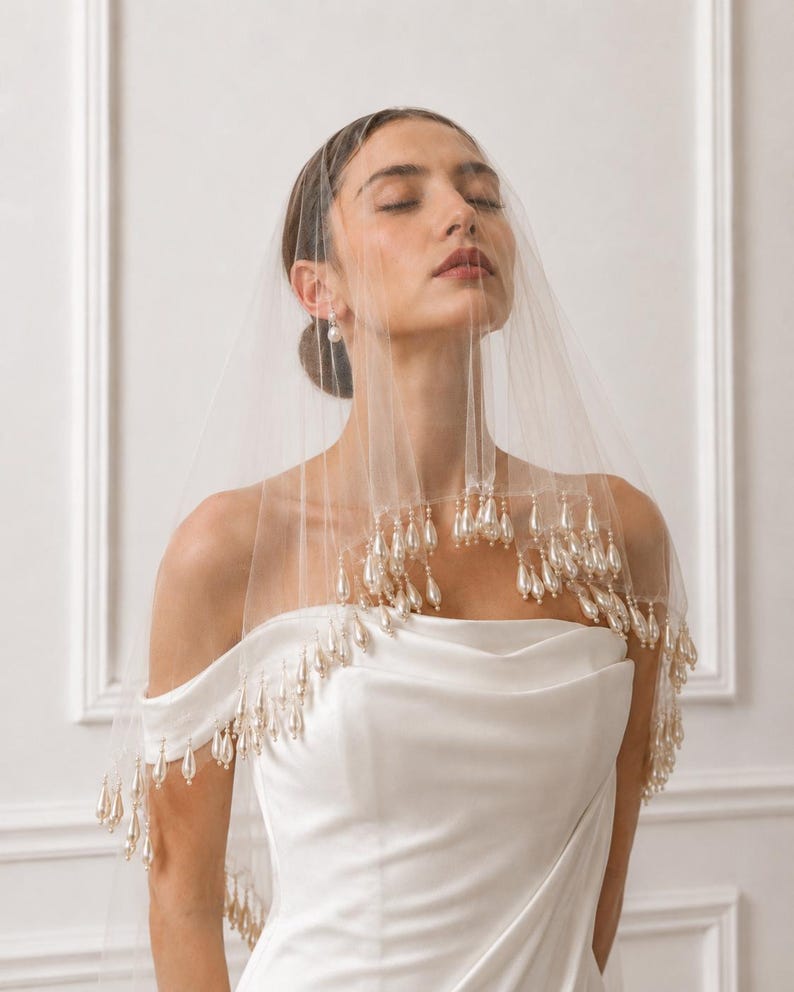 Pearl Drop Wedding Veil, Modern Bridal Tulle, Handmade Pearl Fringe ...