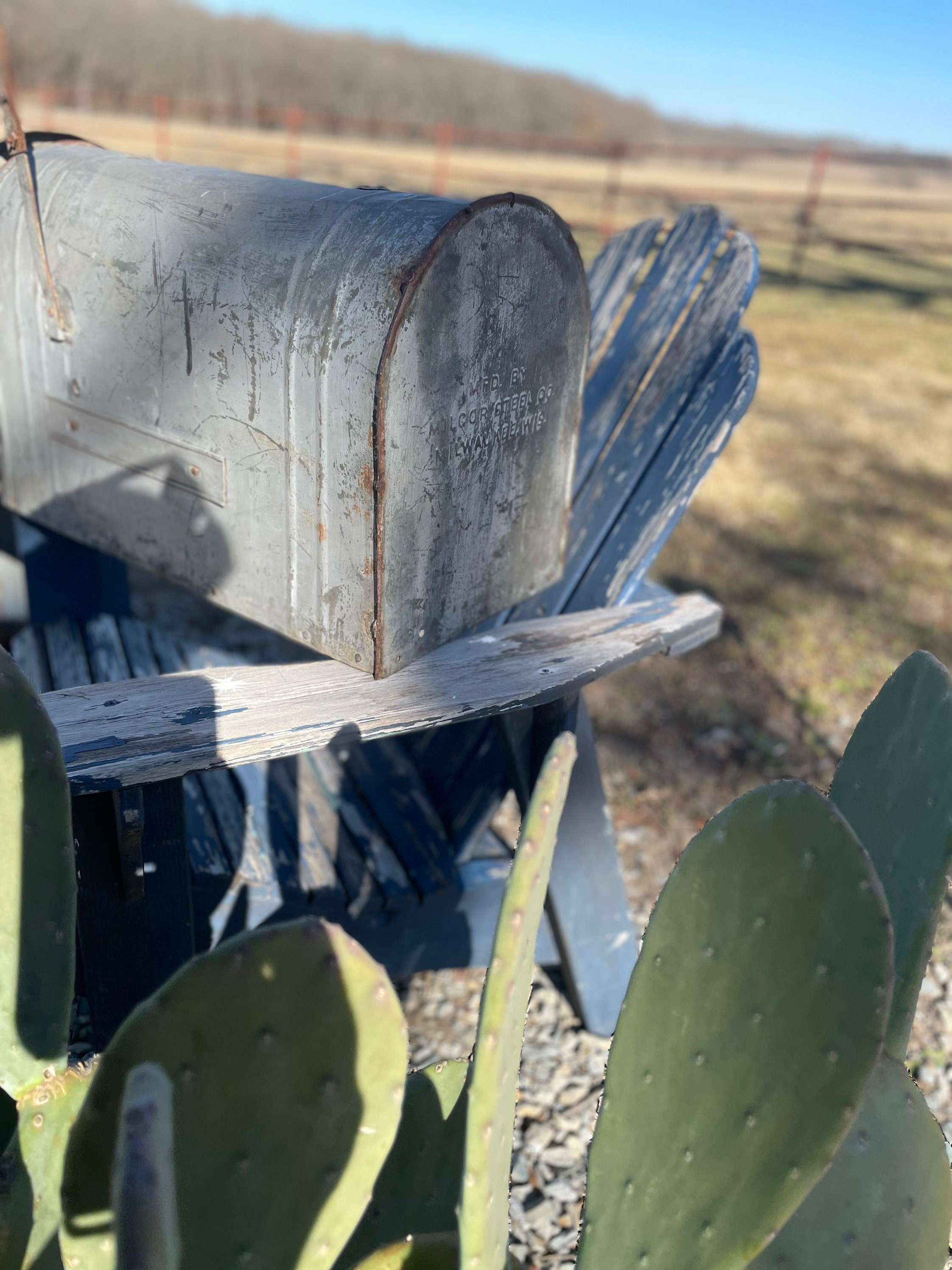 Vintage Farm House Mailbox - Etsy