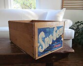 Items similar to Wood Fruit Crate - Vintage Sno-Gem Box - Washington ...