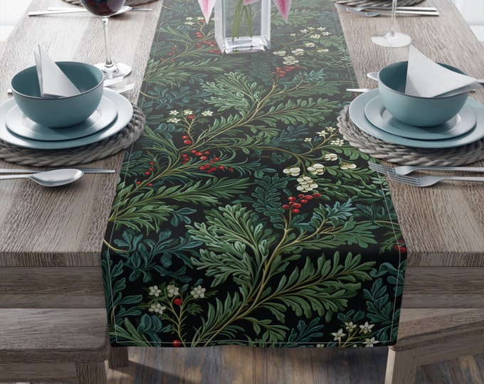 Holly on Wood - Table Decoration - Winter - Christmas - Holiday ...