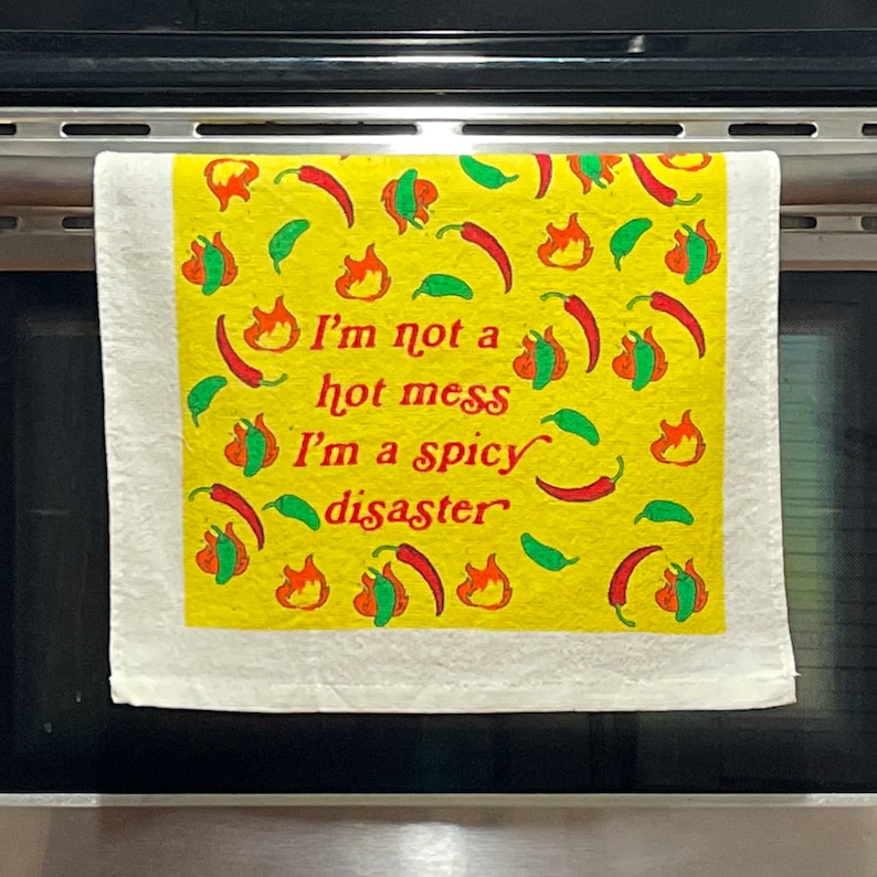 Spicy Disaster Oven Mitt, Funny Housewarming Gift - Etsy