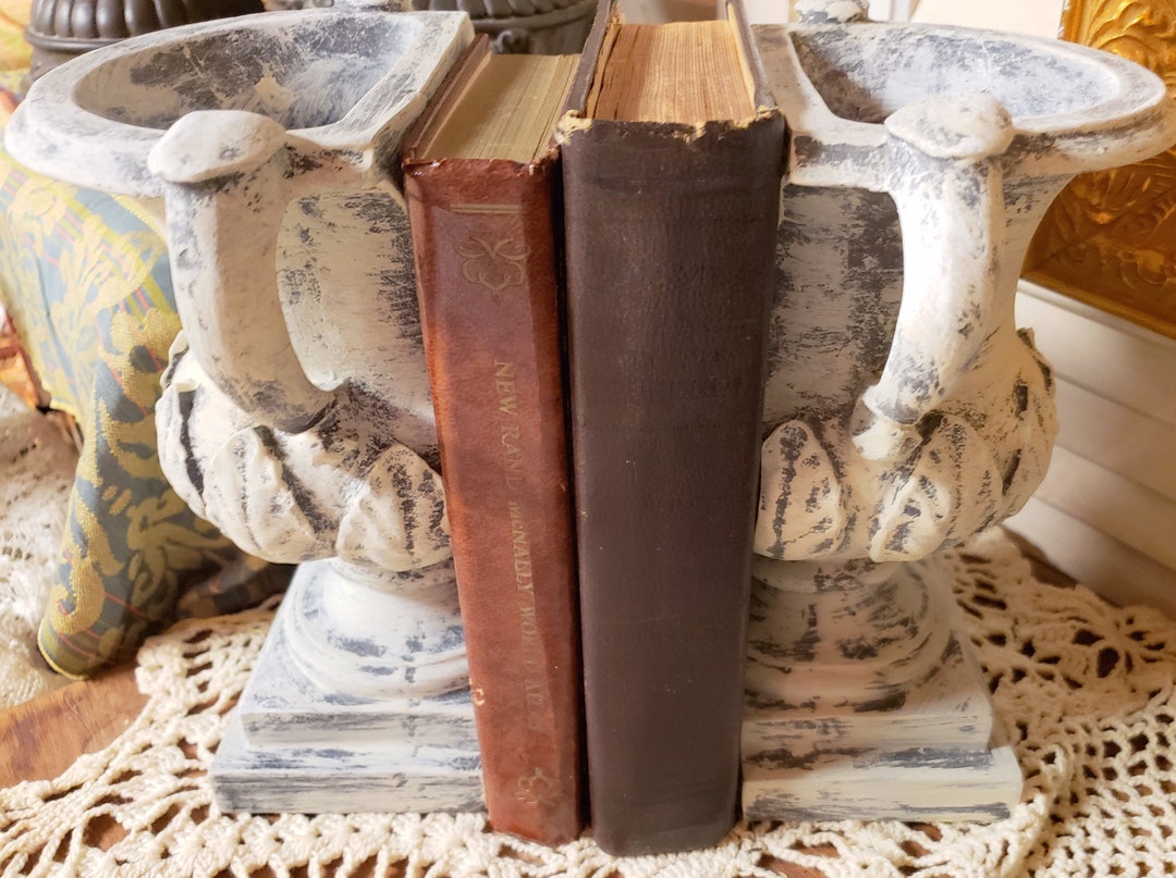 Vintage Bookends Urns Distressed French Country Cottage Shabby Chic ...