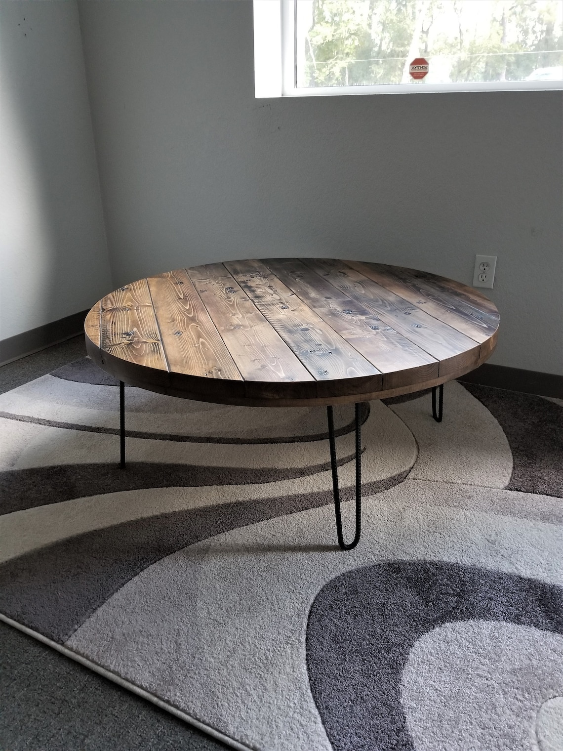 Reclaimed Distressed Round Coffee Table. Heavy Duty Hairpin Legs ...