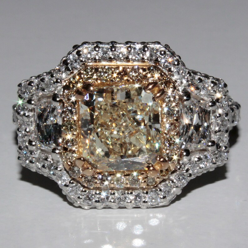 Magnificent Radiant cut Diamond Round Shape 3.00 CTW Fancy | Etsy