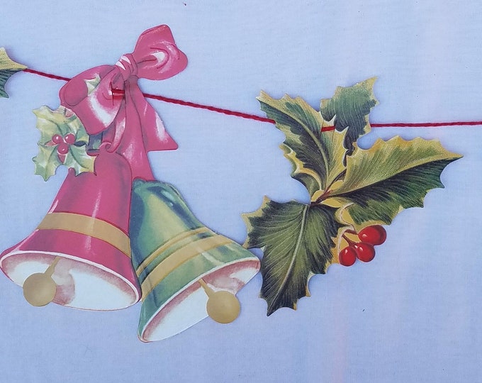 Mamelok Embossed Frieze Garland 10 Die Cut Christmas Bells & Holly 9 ...