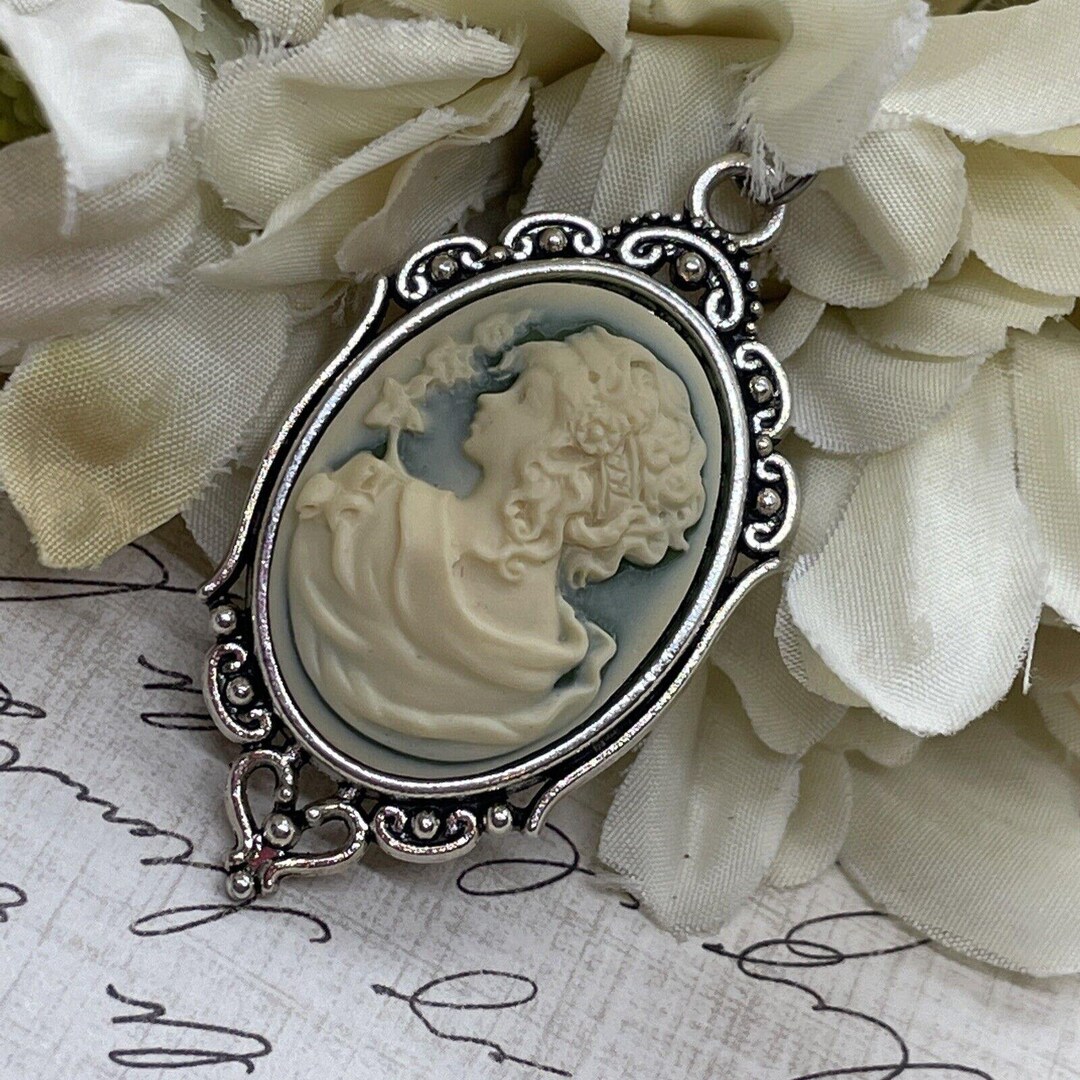 Silver New Grecian Greek Goddess Mythology Heart Wedding Jewelry ...