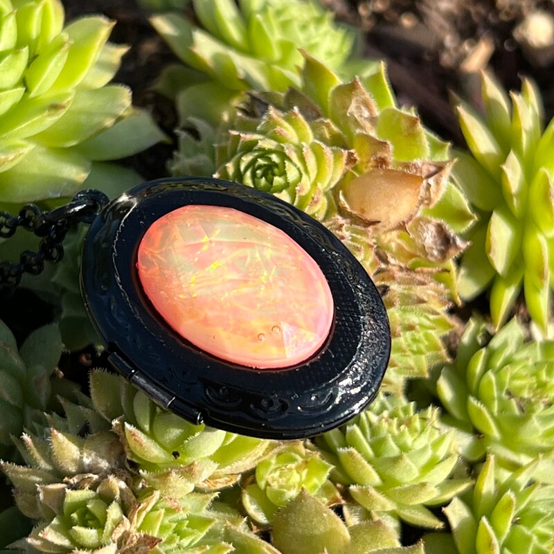 Gothic Locket - Etsy