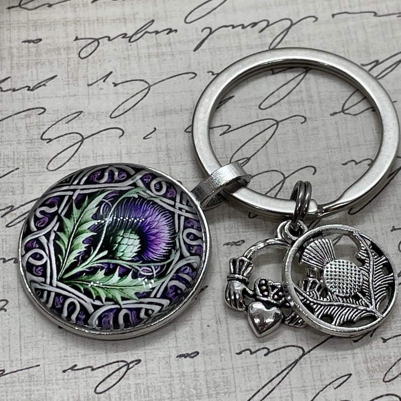 Scottish Thistle Keychain Key Claddagh Heart Gift Box Necklace Irish ...