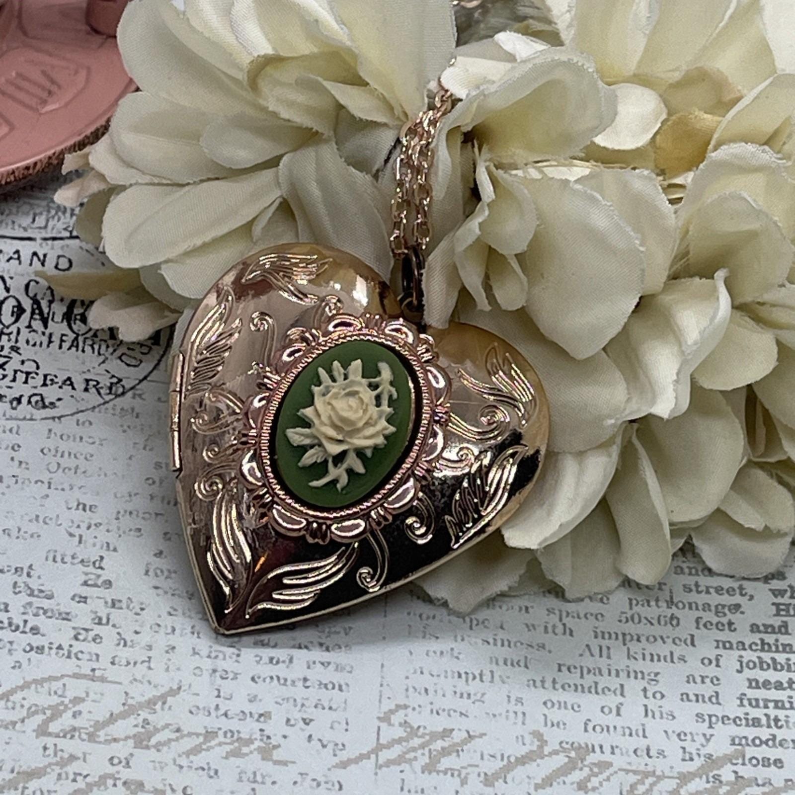 Cameo Green Cream Victorian Gift Christmas Rose Gold Heart Locket ...