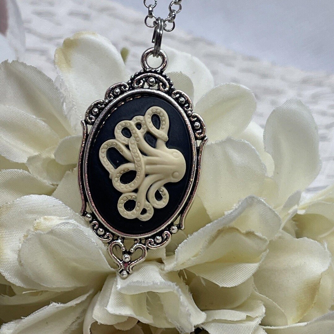 Steampunk Octopus Gothic Black Viking Cameo Necklace Wedding Party ...