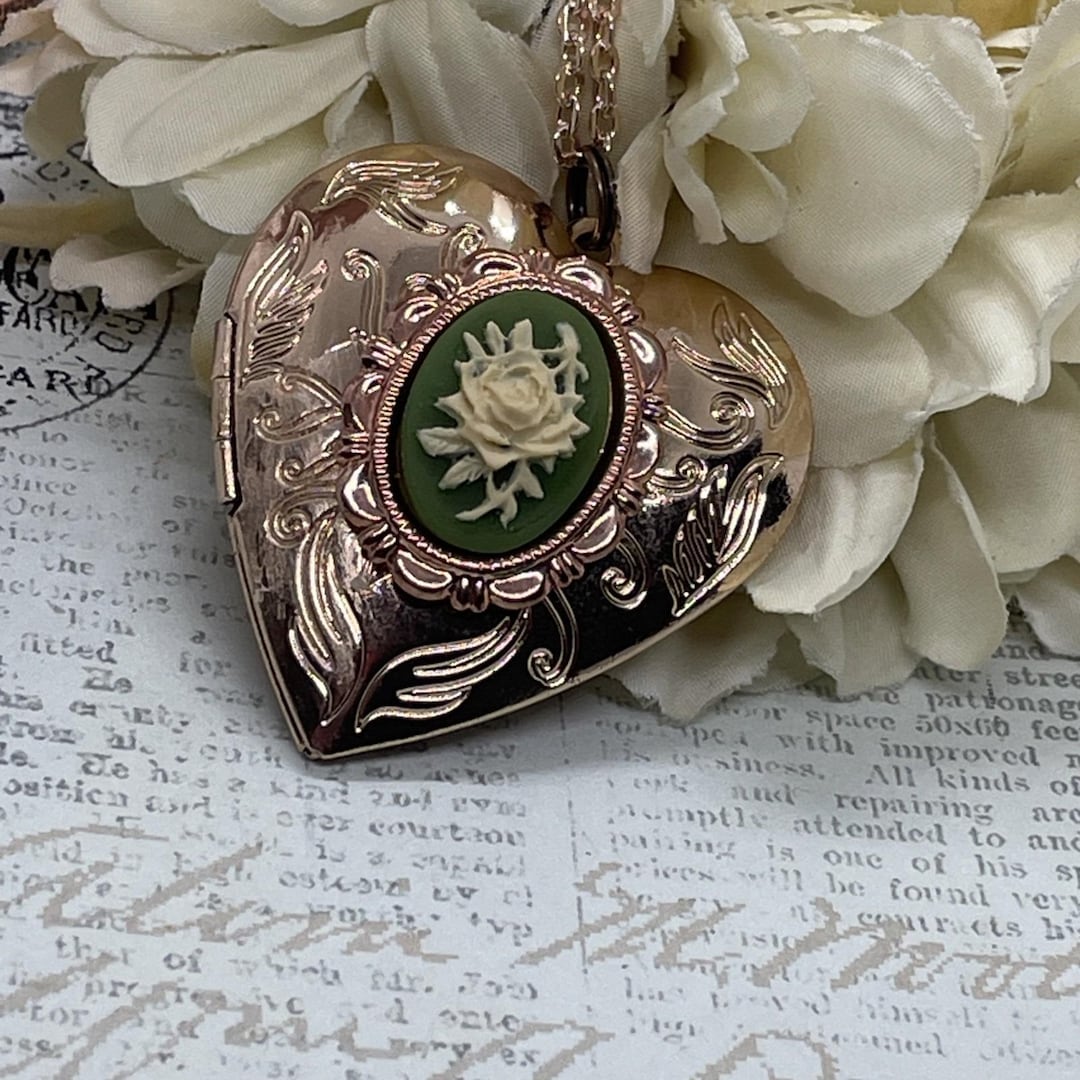 Cameo Green Cream Victorian Gift Christmas Rose Gold Heart Locket ...