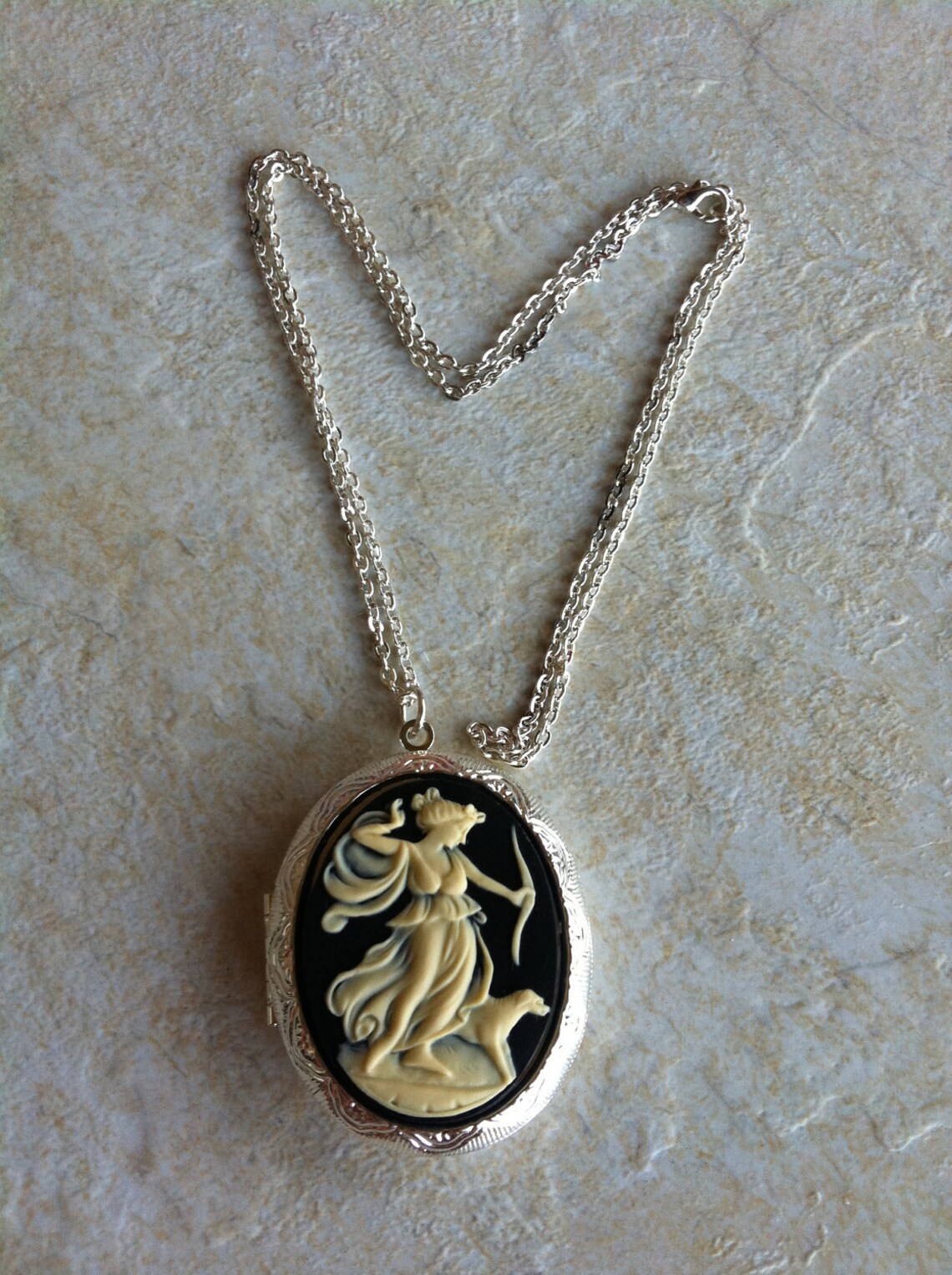 Aphrodite Renaissance Roman God Goddess Chariot Locket Blk & - Etsy