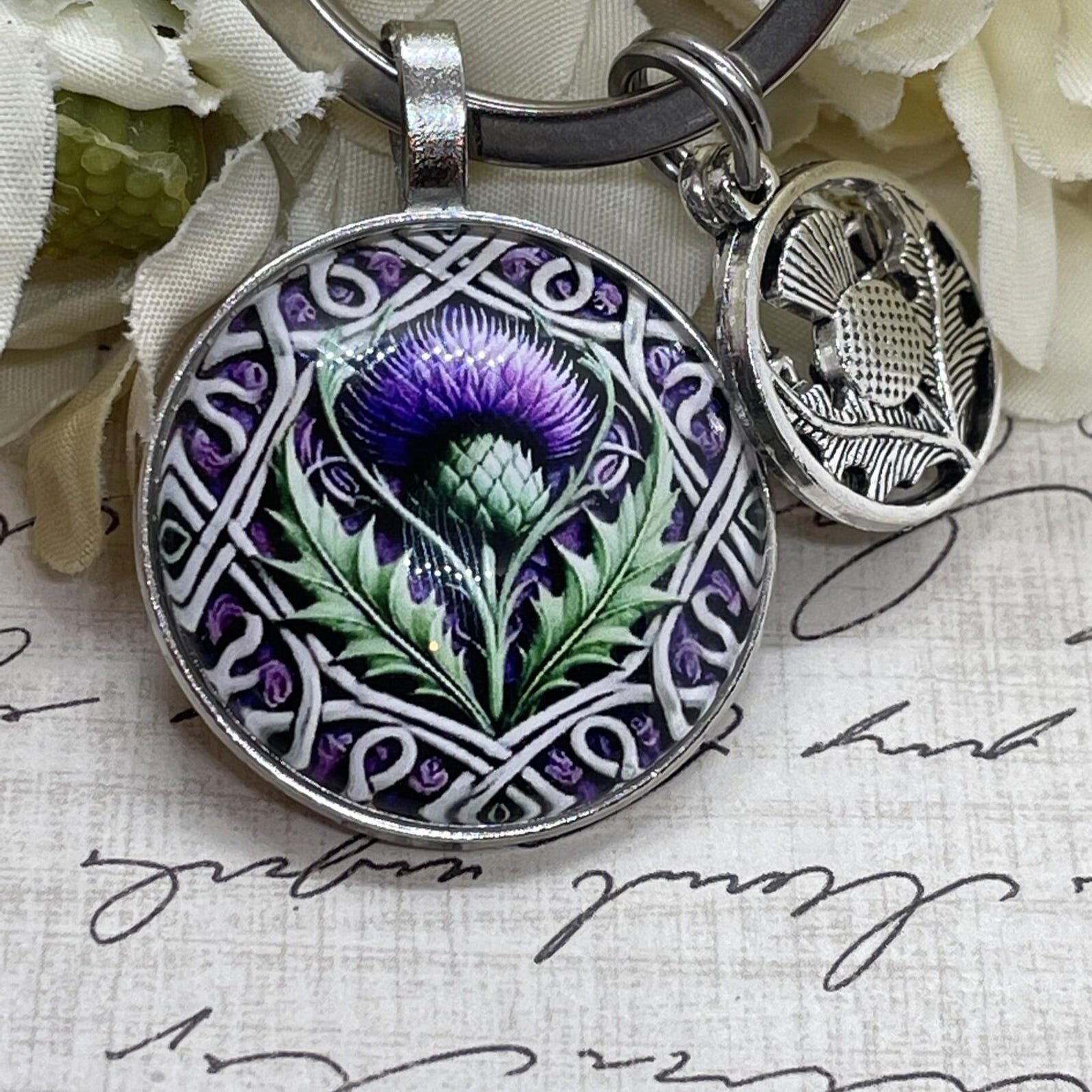 Scottish Thistle Keychain Key Claddagh Heart Gift Box Necklace Irish ...