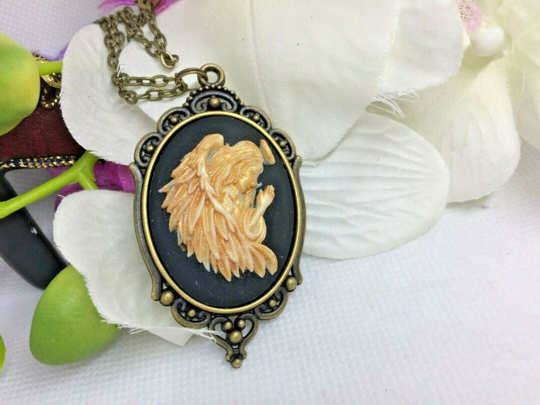 Easter Praying Guardian Angel Cameo Pendant Necklace Mother Grandmother ...