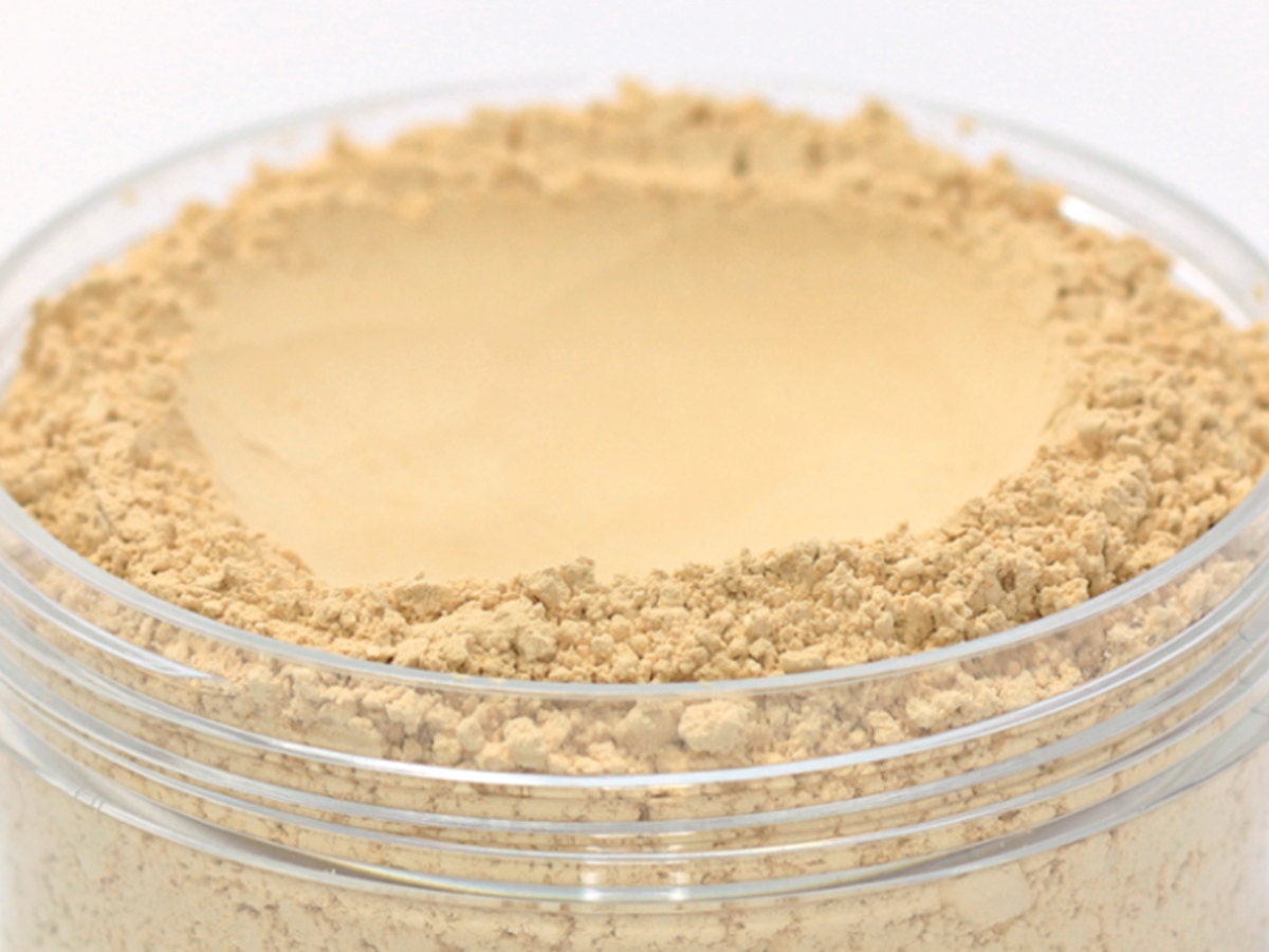 Mineral Wonder Powder Foundation Sample cake - Etsy