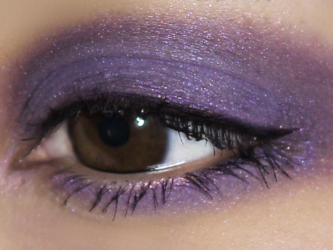 Purple Violet Shimmer Eyeshadow lulu Vegan - Etsy