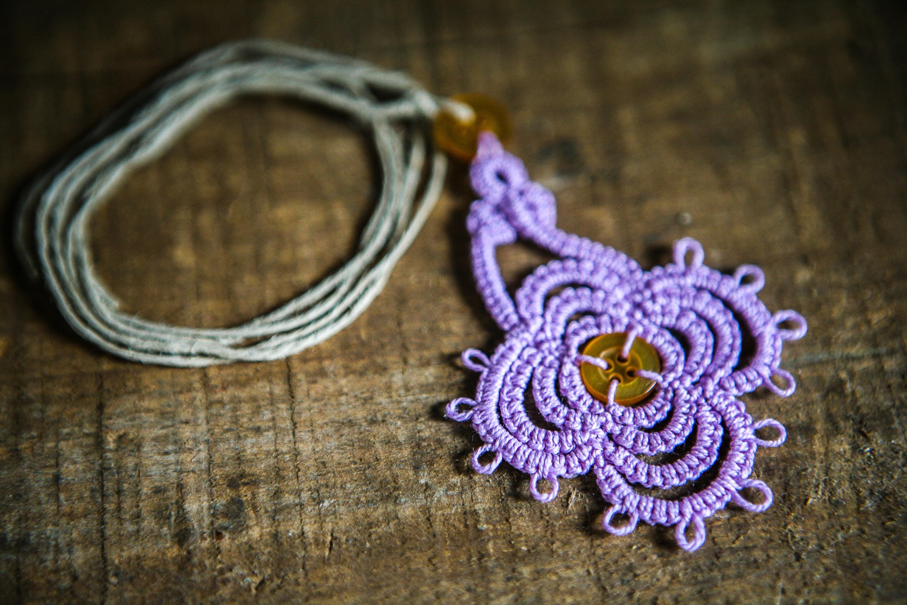 Pattern-needle Tatting – Tatted "necklace" Medallion Button Pendant PDF ...