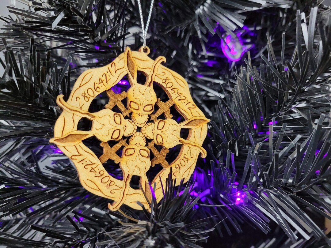 Donnie Darko Wooden Snowflake Horror Ornament - Etsy