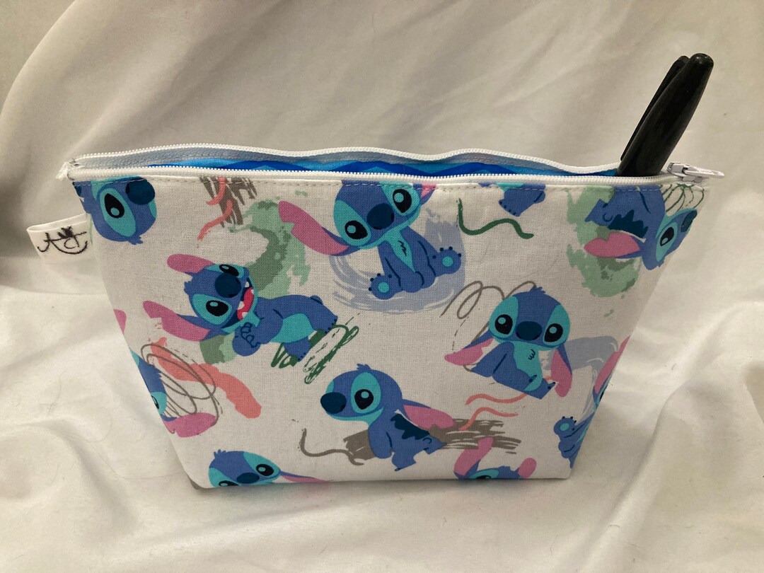 Mischievous Alien Zipper Pouch - Etsy